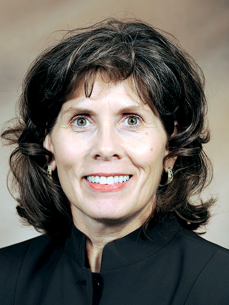 Julie Smiley's Instagram, Twitter & Facebook on IDCrawl