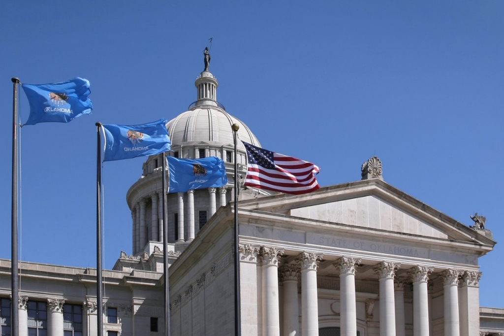 Initiative Government